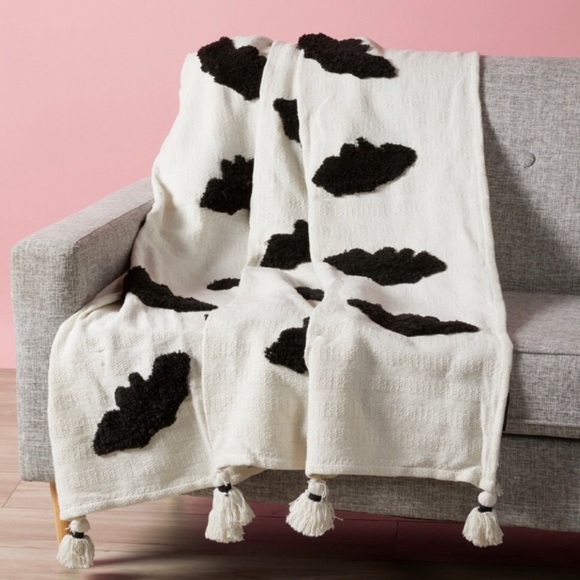 Rachel Zoe | Bedding | Rachel Zoe Throw Bat Blanket 5 X 60 Black White ...